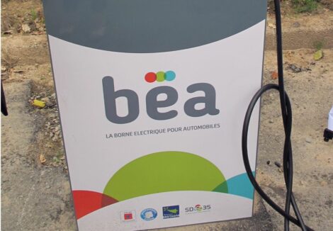 Béa, borne de recharge électrique pour voiture - Pleurtuit Au cœur de ...